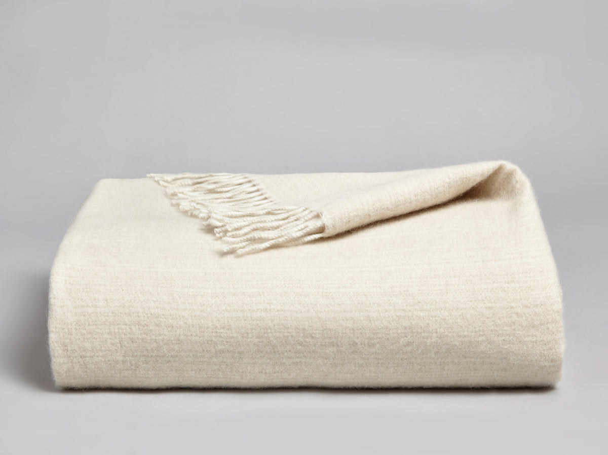 Cashmere Riki Italian Throw – Early's of Witney